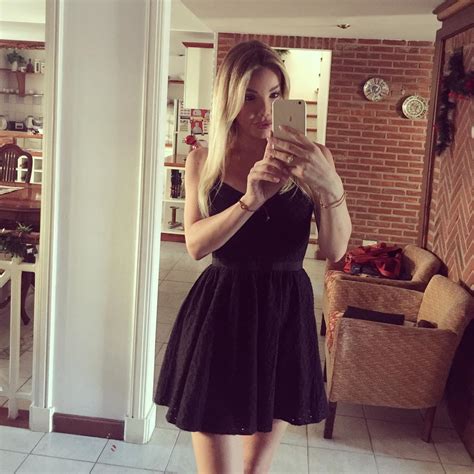 Escort Ninette Devozki Com