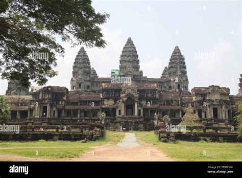 Angkor Wat Khmer Temple Reign Of Suryavarman Ii 1113 1150 Ad Siem