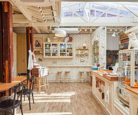 Cute Cafe