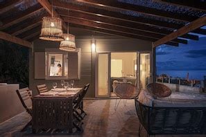 A Haven By The Sea Casa Da Rocha De Baixo Santana Vrbo