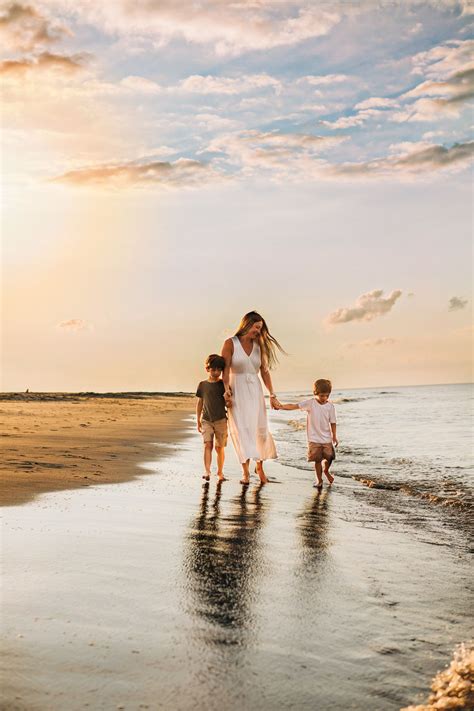 Mommy Me Photography Session Broadkill Beach Delaware