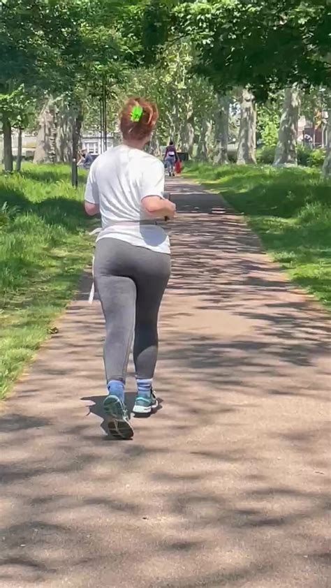 Juicy Redhead Pawg Running In Yoga Pants Thisvid Com