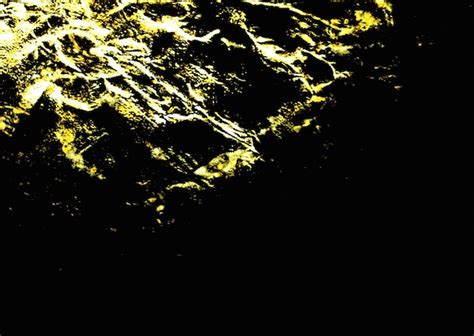 럭셔리 골드 페인트 스플래시 그라 플래터 블랙 배경 프리미엄 사진