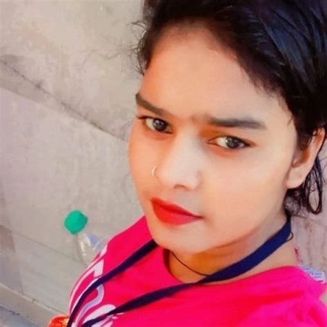 Neetu Singh Neetu Singh 9289 • Threads Say More