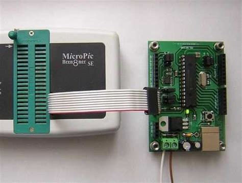 pic18f2550 development board circut usb bootloader pcb