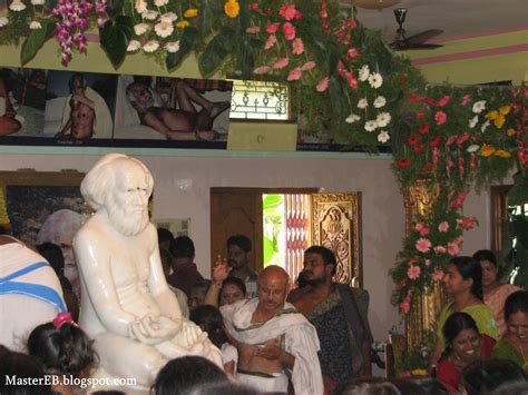 Nampally Babas Aaradhana On 6th Nov 2011 Deepti Sri Nagar Photos