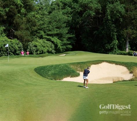 Gd레슨 벙커를 넘기는 어프로치샷 전략 스포티비골프다이제스트