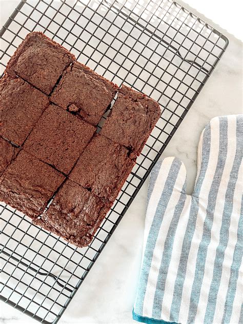 Classic Brownies Cardamom Days