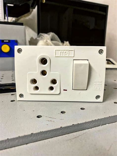 20a Modular Switch Socket Combination Polycarbonate At ₹ 45 Piece In