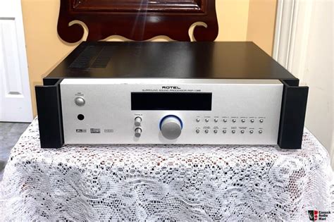 Rotel 71 Surround Sound Processorpreamplifier Rsp 1068 Photo 5311290