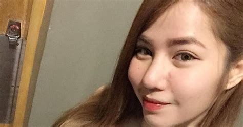 Asian Babes Aj Suller Sexy Cleavage Selfie Pics