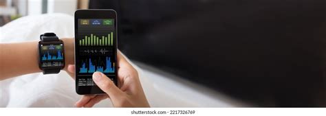 스마트 워치 수면 측정 82개가 넘는 로열티 프리 라이선스 대상 스톡 사진 Shutterstock