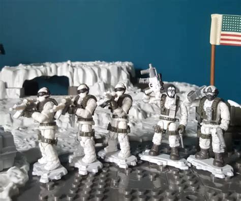 Mega Construx Call Of Duty Figures Arctic Ghost Squad Custom Built £42 32 Picclick Uk