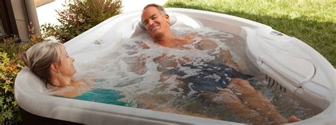 Tx® Two Person Corner Hot Tub Hot Spring® Spas Corner Hot Tubs Tub Hot Tub