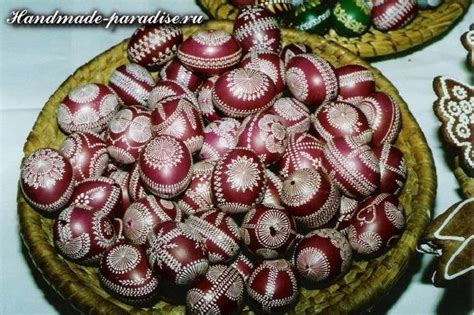 Роспись пасхальных яиц горячим воском Carved Eggs Easter Eggs Ethnic Recipes