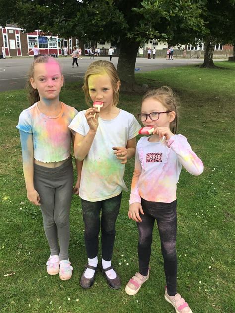 Colour Run Fun Holy Trinity Ce Primary Academy And Nursery