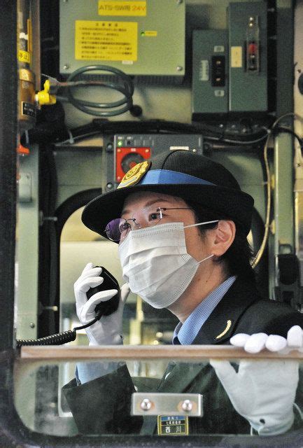 【石川】女性第1号 来月デビュー ディーゼル車運転士安全よし！：北陸中日新聞web