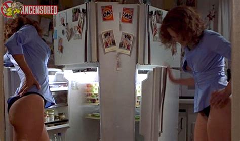 Naked Jennifer Lopez In The Cell