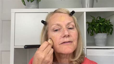 Easy And Natural Makeup Tutorial For Over 50s Upstyle