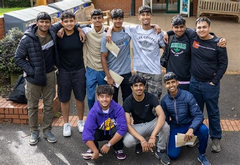 Gcses 2023 Four In 10 Grades At Reading School Are The Highest Possible Reading Today Online