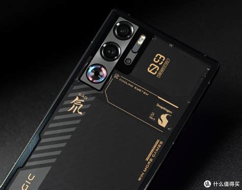 在游戏竞技中谁能够给用户带来超神体验？rog8和红魔9pro综合对比手机什么值得买