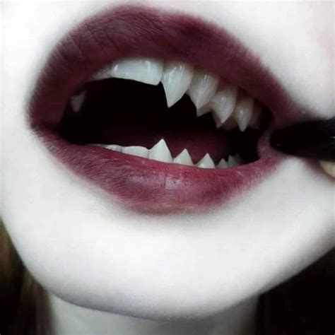 Vampire Fangs Tumblr