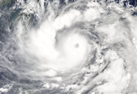 중대본 태풍·호우 대응수위 심각 단계 격상 태풍 상륙 6일엔 출근시간 조정 및 각급 휴교 요청