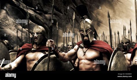 300 Michael Fassbender Gerard Butler 2006 ©warner Broscourtesy