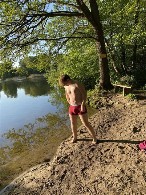 Nackt Am See 31 Pics Xhamster