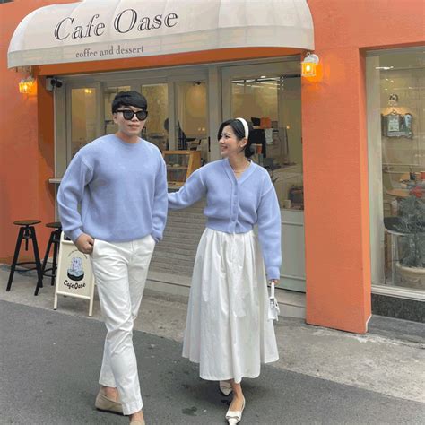 커플룩 라일락 러브 커플 시밀러룩