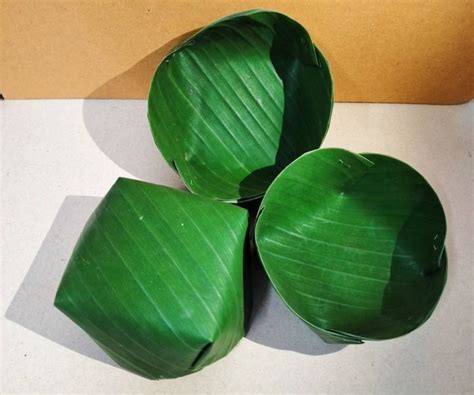 กระทงใบตองสด ขนาด10ซม 100ใบ Th