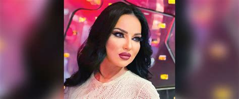 صفاء سلطان لا أتقيد بالموضة الدارجة صحيفة الوطن