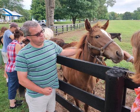 Horse Farm Tours Of The Kentucky Bluegrass Thoroughbred Heritage