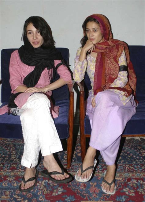 Fatima Bhutto Feet
