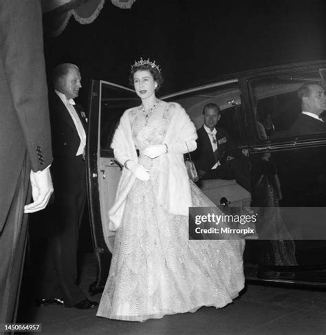 513 Queen Elizabeth Ii 1958 Photos And High Res Pictures Getty Images