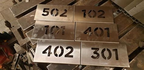 НЕРЖ ХИЙЦ 2mm нерж хаяг Таньд метал хаяг хэрэгтэй бол Facebook