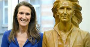 Un Buste De Sophie Wilmès Inauguré à La Chambre “vous Avez Marqué Lhistoire à Double Titre