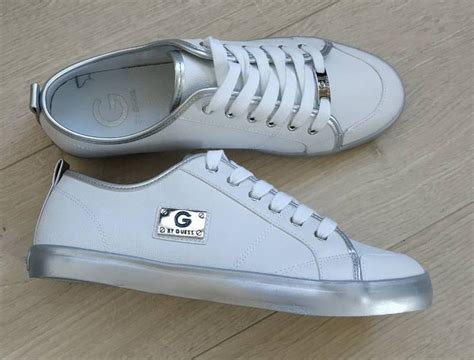 Кеди Guess оригінал — ціна 1400 грн у каталозі Кеди Купити жіночі речі за доступною ціною на