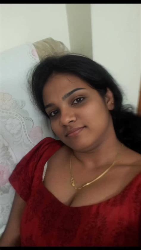 Kaviyavc Paid Kaviyavcpaid • Instagram Photos And Videos