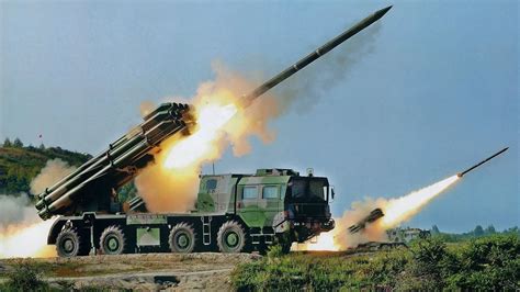 Meet The Bm 30 Smerch Russias Powerful Long Range Artillery System