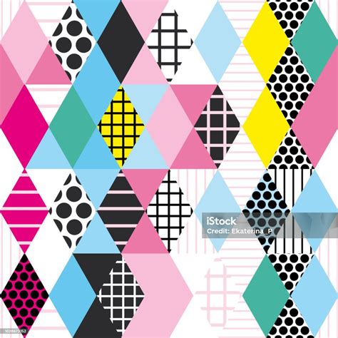 기하학적 요소 멤피스 포스트 모던 레트로 스타일 8090 년대 패션 비대칭 모양 마름모 삼각형 원 완벽 한 패턴입니다 옐로우