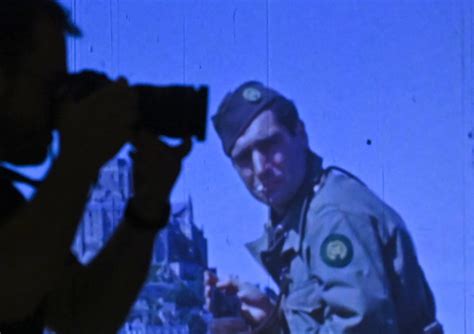 Megtekinthetjük Robert Capa A Tudósító Fotóit Cultura Hu