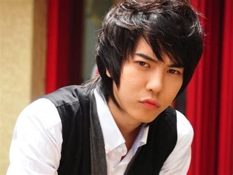 韩国网络漫画作家朴泰俊将正式开始演艺活动