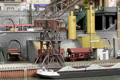 N Scale Harbor Layout Appealing Track Plan