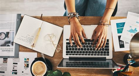 How To Launch A Side Hustle While Working Full Time