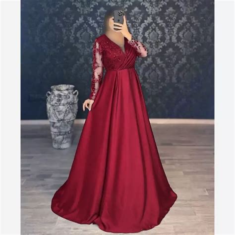 خرید و قیمت لباس مجلسی زنانه بلند ساتن و گل دوزی شاین پیراهن نامزدی عقد