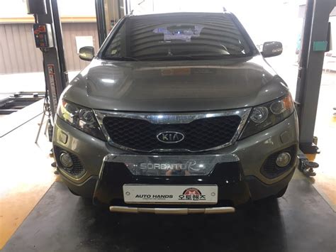 기아 쏘렌토r 하체 소음핸들유격주행중 소음발생엔진오일누유로우암스테빌라이져링크허브베어링로커암커버교체헌터3d얼라인먼트