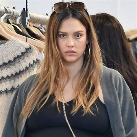 Chat With Jessica Alba Text Or Voice Enjoy Ai Chat Free And Safe
