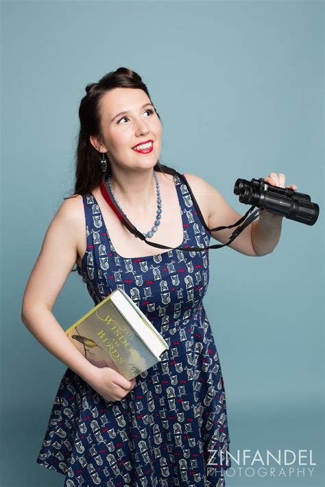 Bird Themed Pinup Shoot With Alyssa