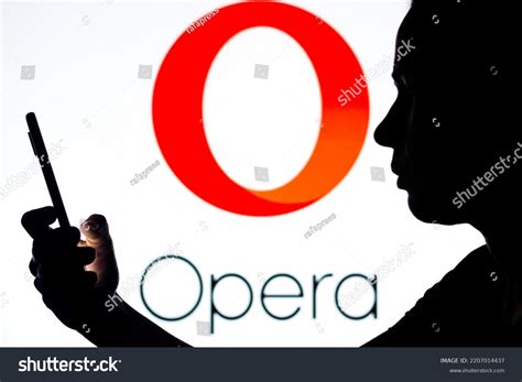 Opera Logo